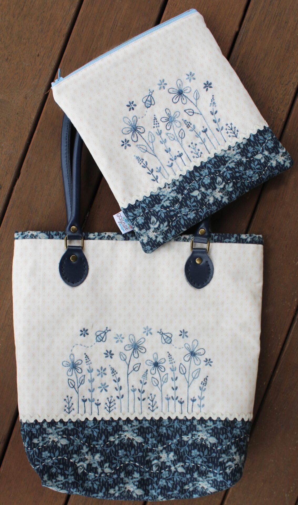 Sweet September Bag & Pouch pattern - Coast & Country